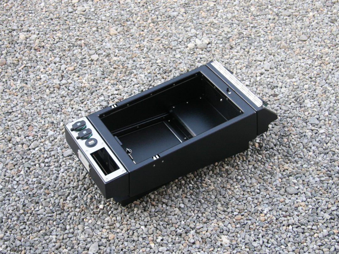 Cubby-Box Professional Land Rover Defender.005 – Entreq